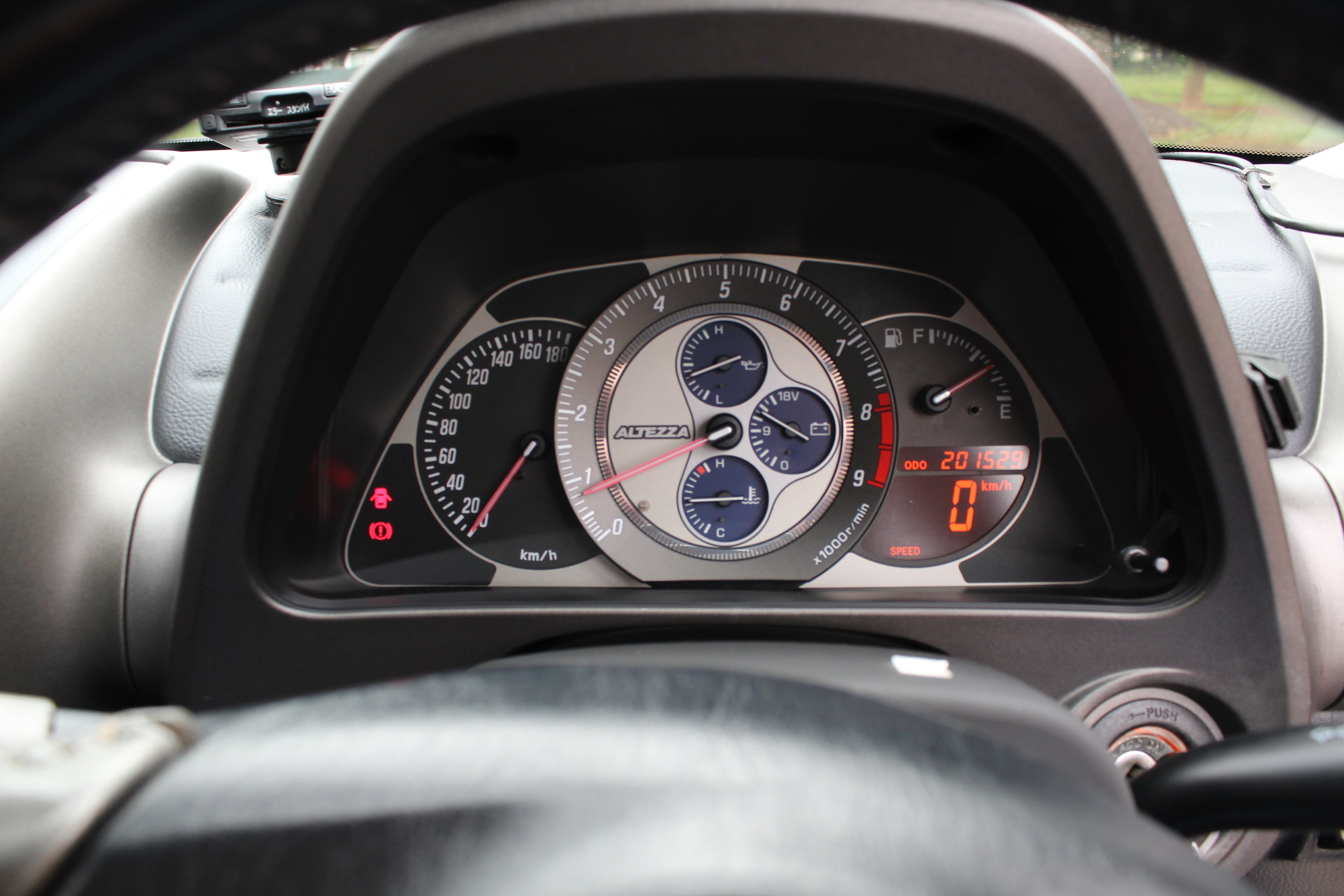 JDM 99 Toyota Altezza RS200 Manual Sold