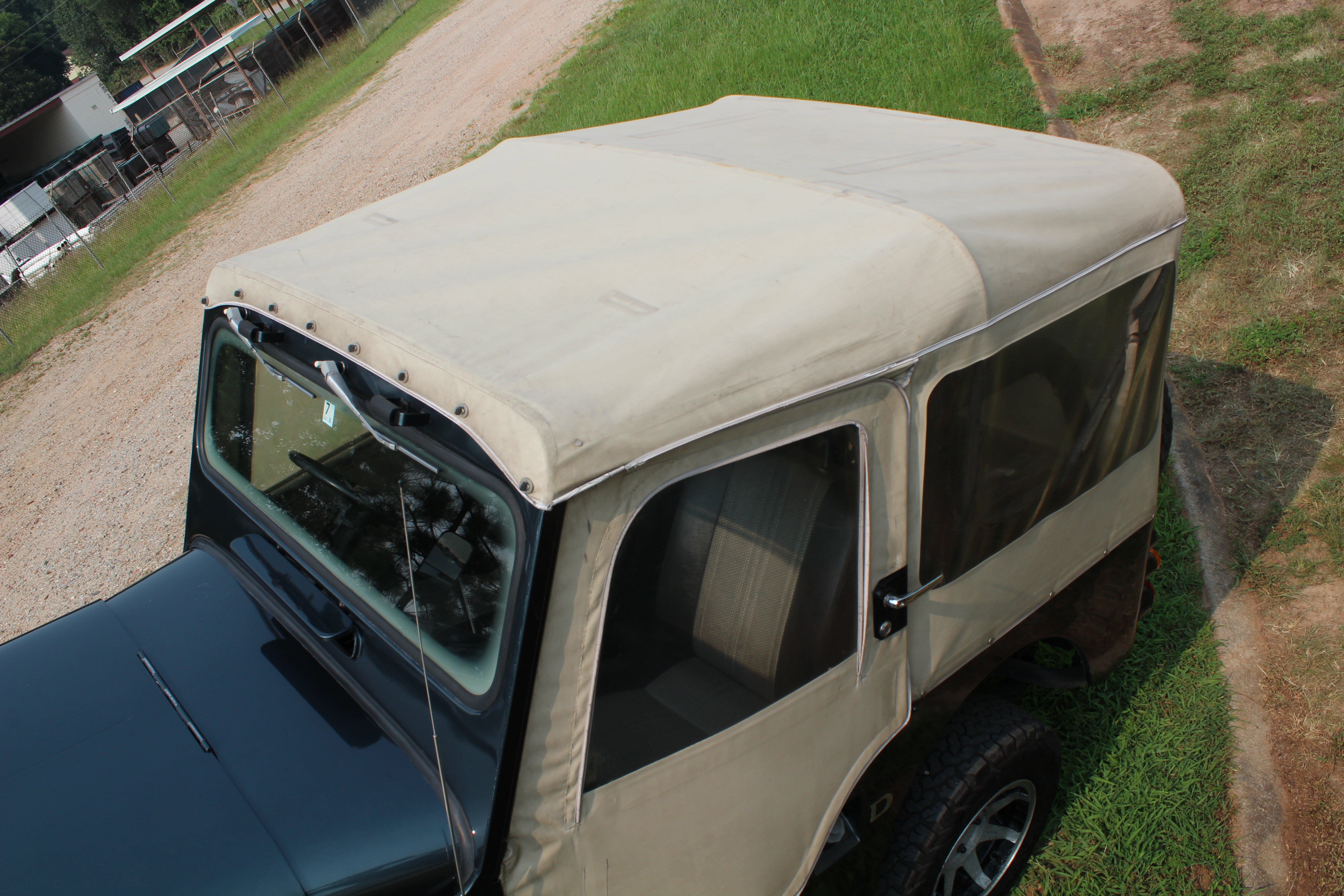 JDM 94 Mitsubishi Jeep Turbo Diesel RHD SUV Manual 4LO/4HI Sold