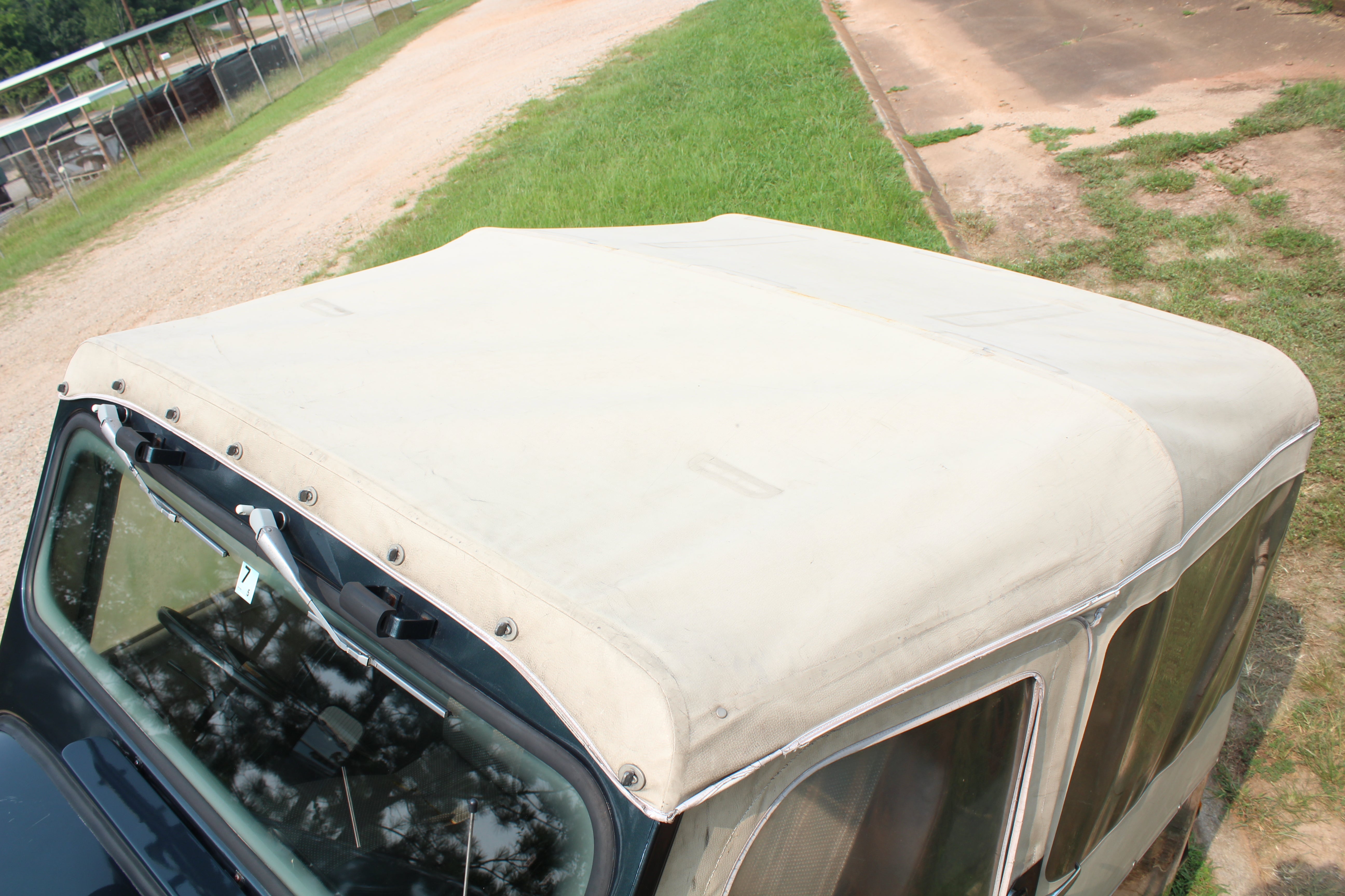 JDM 94 Mitsubishi Jeep Turbo Diesel RHD SUV Manual 4LO/4HI Sold