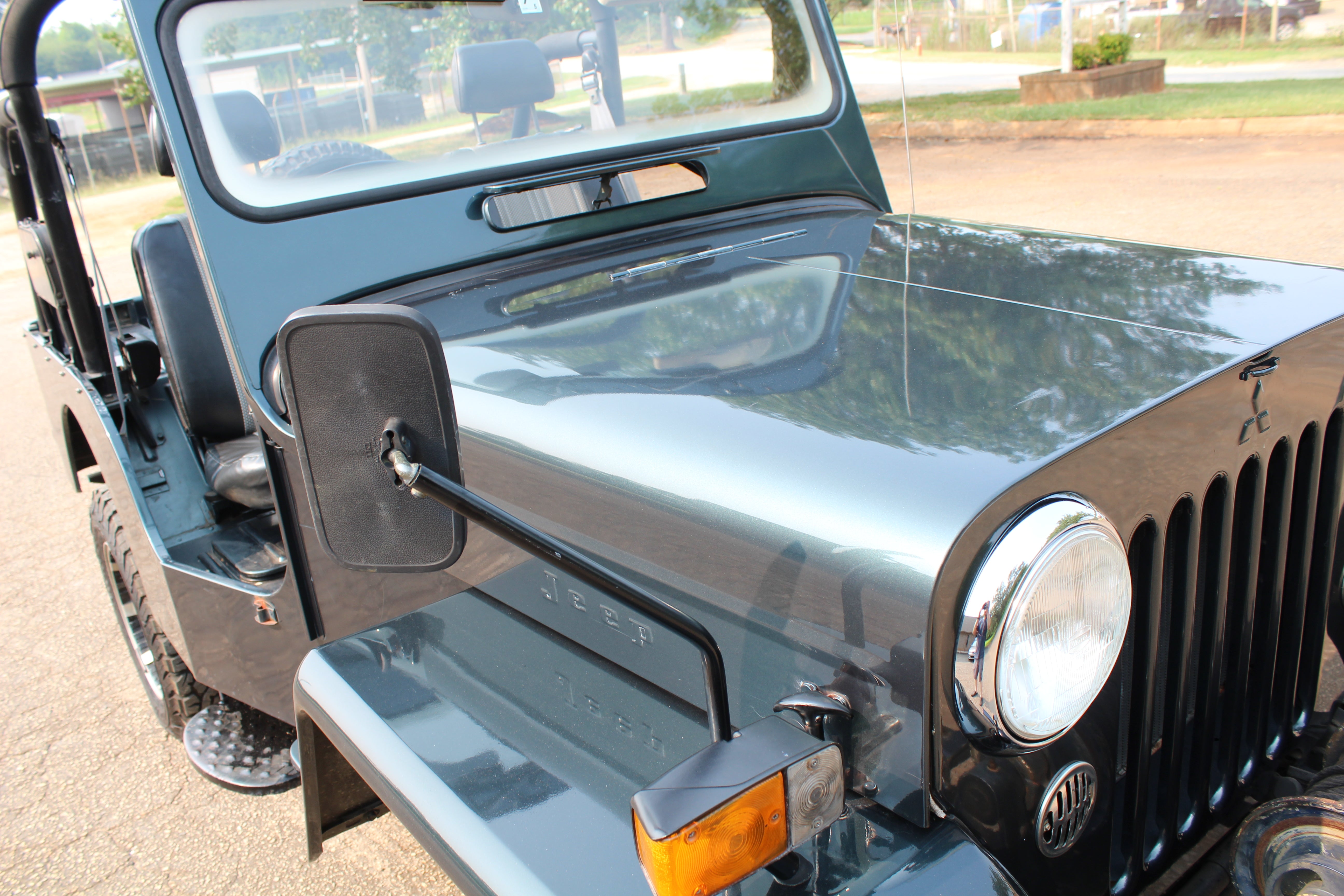 JDM 94 Mitsubishi Jeep Turbo Diesel RHD SUV Manual 4LO/4HI Sold