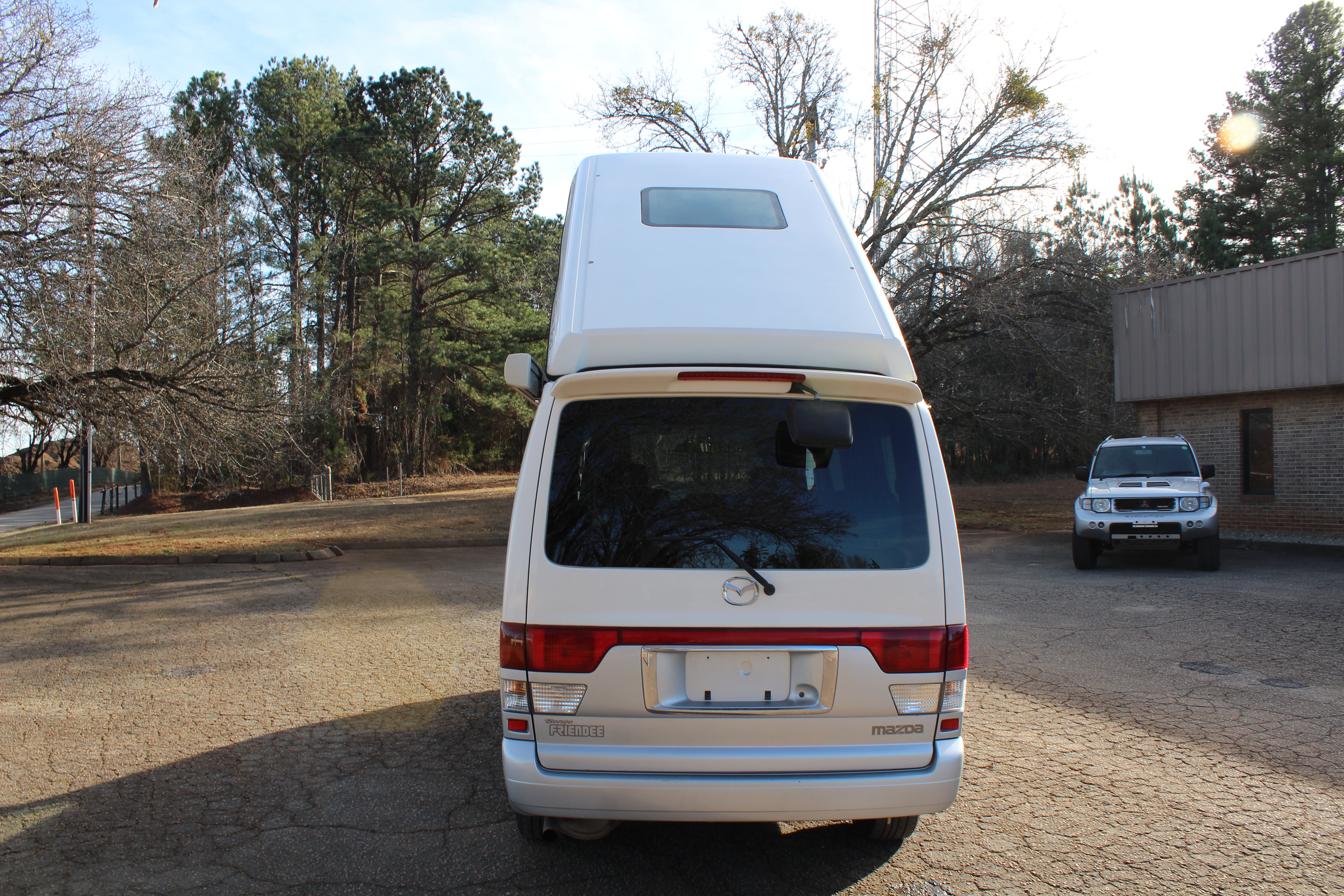 JDM 2000 Mazda Bongo Friendee Free Top 4WD Diesel Camper